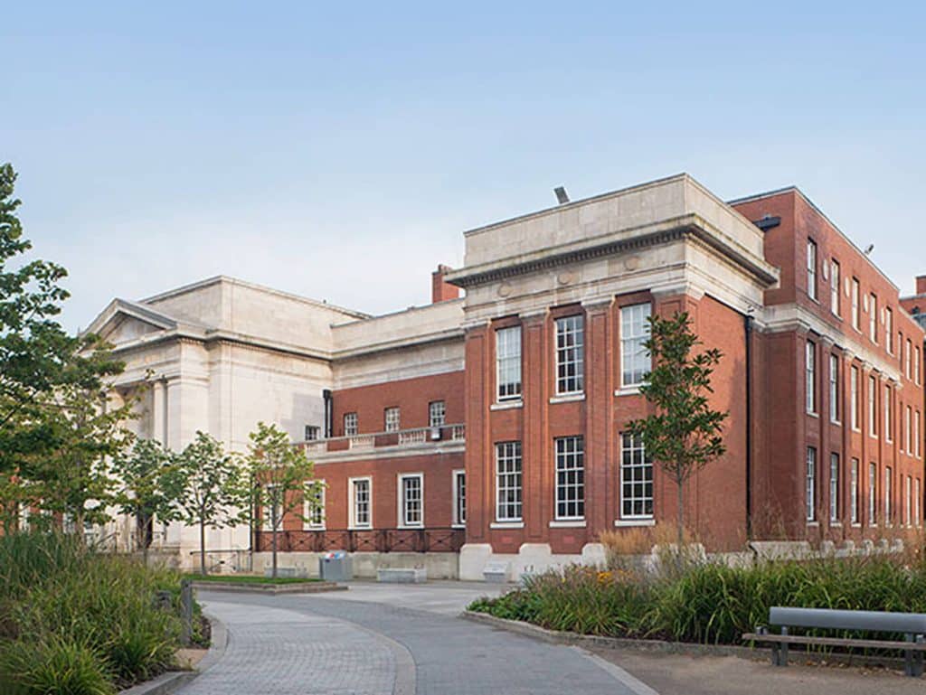 University Of Manchester's Samuel Alexander Building - Ventrolla
